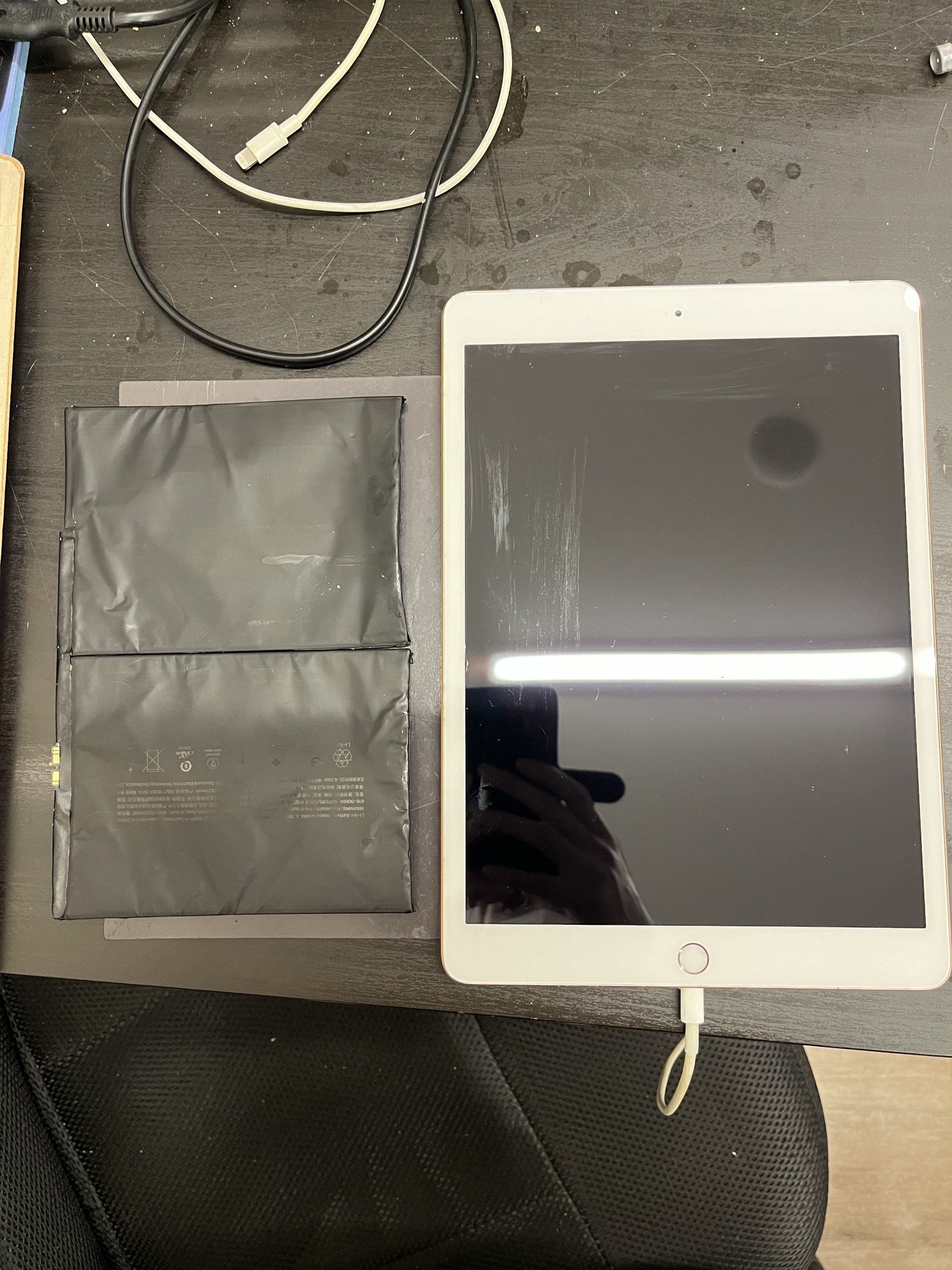【宇治市小倉エリア】よりiPad6のバッテリー交換修理依頼 | iPhone修理 スマートクール MOMOテラス伏見桃山店／アル・プラザ城陽店